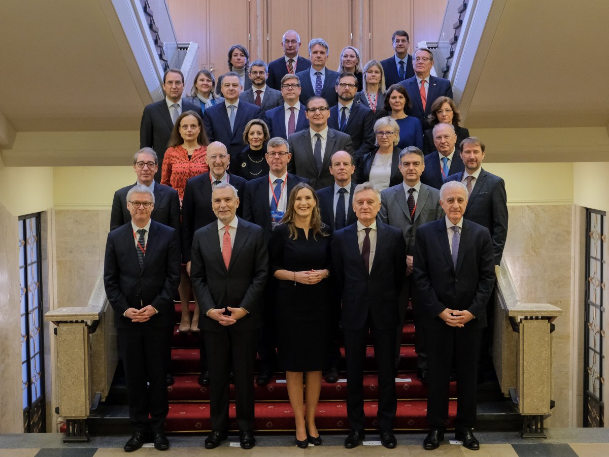 Janukonis at the meeting of the Chancellors of the EU Foreign ...