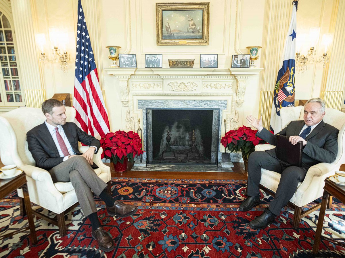 Gabrielius Landsbergis meets with U.S. Deputy Secretary of State Kurt ...